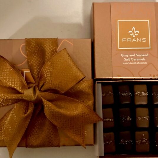 Shop for gifts and flowers | Accents et cetera, Inc.